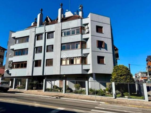 Apartamento de 2 dormitórios Mobiliado no centro de Canela