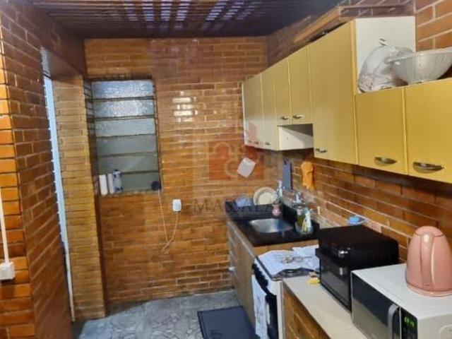 Apartamento de 2 dormitórios na Assis Brasil