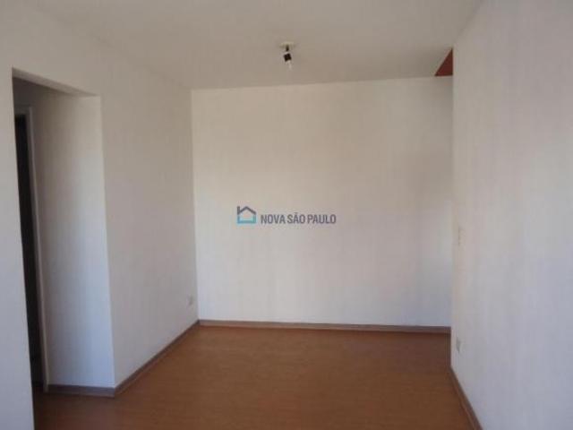 Apartamento de 2 Dormitórios na Chácara Inglesa