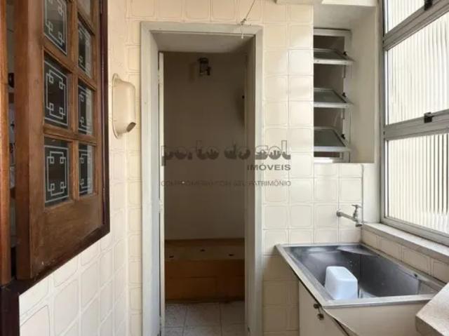 Apartamento de 2 dormitórios na Independencia