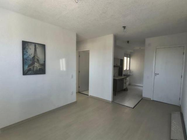 Apartamento de 2 dormitórios na Restinga