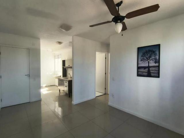 Apartamento de 2 dormitórios na Restinga