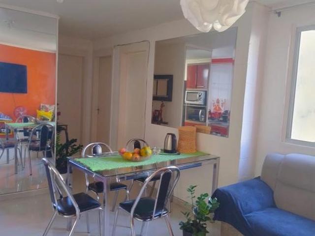 Apartamento de 2 dormitorios no bairro Vila Nova