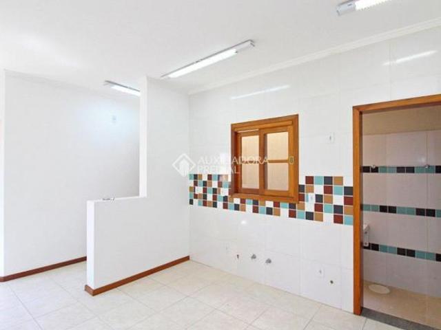 Apartamento de 2 dormitórios no bairro Hípica
