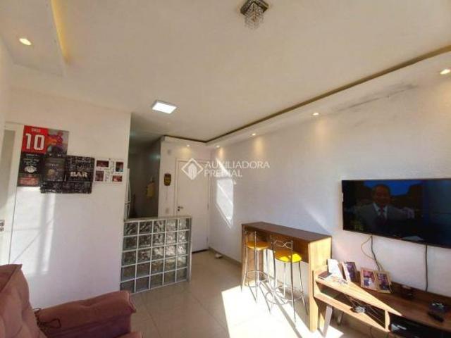 Apartamento de 2 dormitórios no bairro Hípica