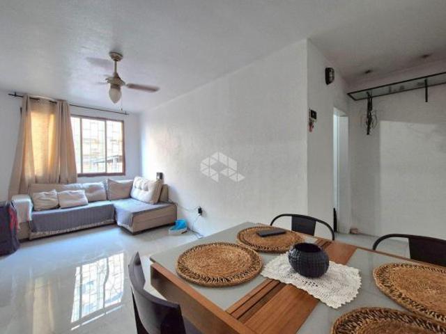Apartamento de 2 dormitórios, no bairro Humaitá, em Porto Alegre