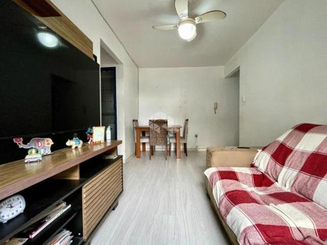 Apartamento de 2 dormitórios, no bairro Humaitá, em Porto Alegre