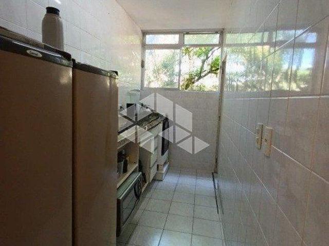 Apartamento de 2 dormitórios no bairro Jardim Botânico