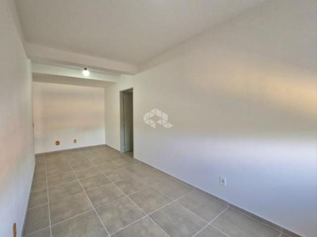 Apartamento de 2 dormitórios, no bairro Jardim Floresta, em Porto Alegre