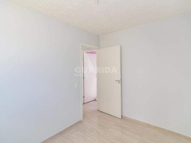 Apartamento de 2 dormitórios no bairro Jardim Leopoldina. COD: 25342