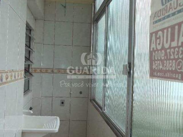 Apartamento de 2 dormitórios no bairro Rio Branco COD: 7681