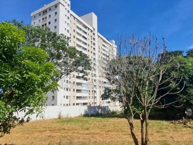 Apartamento de 2 dormitórios no bairro São Deocleciano