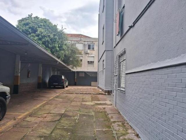 Apartamento de 2 dormitórios no Bairro São Sebastião, Porto Alegre