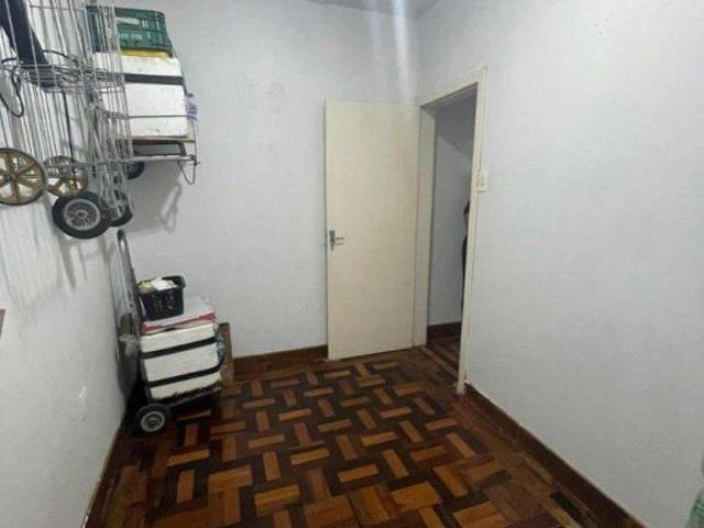 APARTAMENTO DE 2 DORMITÓRIOS NO CENTRO HISTÓRICO