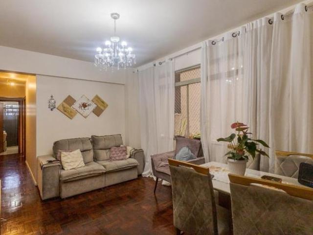 Apartamento de 2 dormitórios no Centro Histórico
