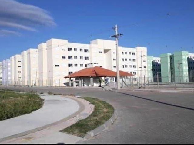 Apartamento de 2 dormitórios no Chapéu do Sol