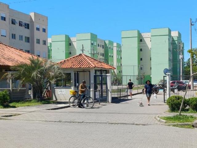 APARTAMENTO DE 2 DORMITÓRIOS NO CHAPÉU DO SOL