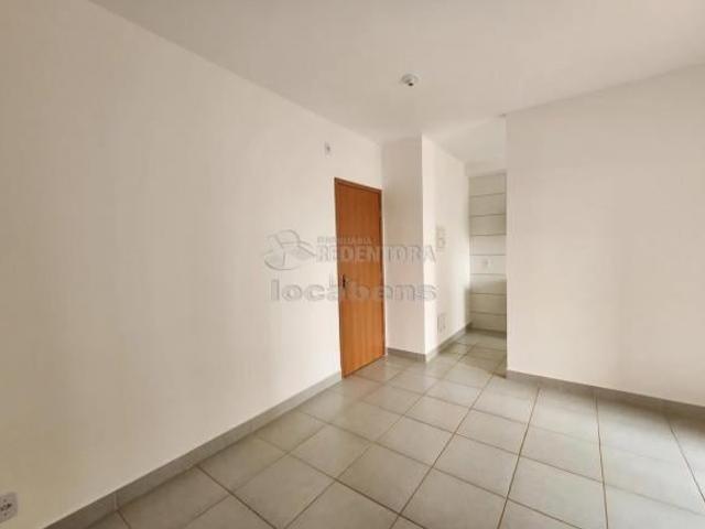 Apartamento de 2 dormitórios no condomínio Borghese Boulevard