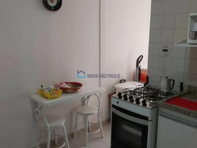 Apartamento de 2 dormitórios no Jardim Maria Estela