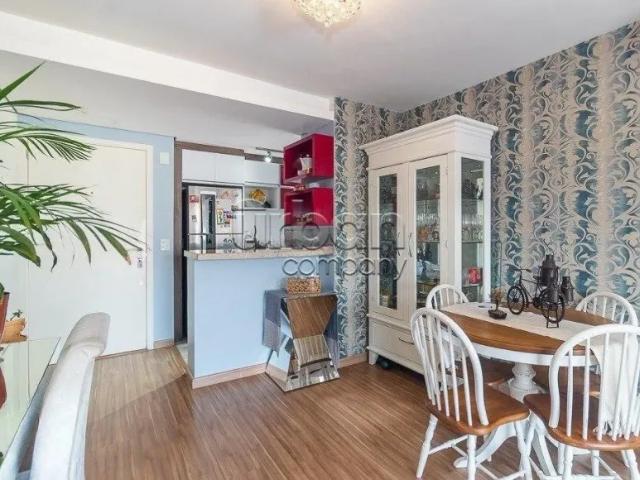 Apartamento de 2 dormitórios no Rio Branco