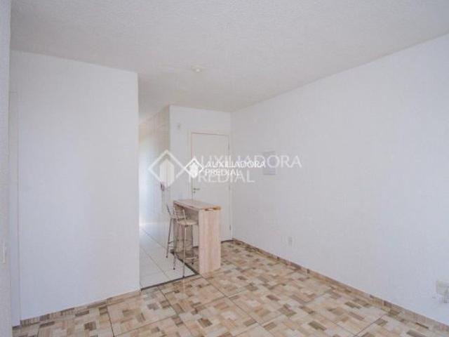 Apartamento de 2 dormitórios no Sarandi