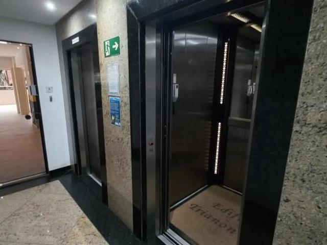 Apartamento de 2 dormitórios a 100 metros da praia em Praia Grande SP