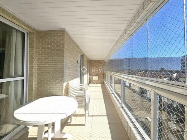 Apartamento de 2 dormitórios a uma quadra da praia do centro de Bertioga