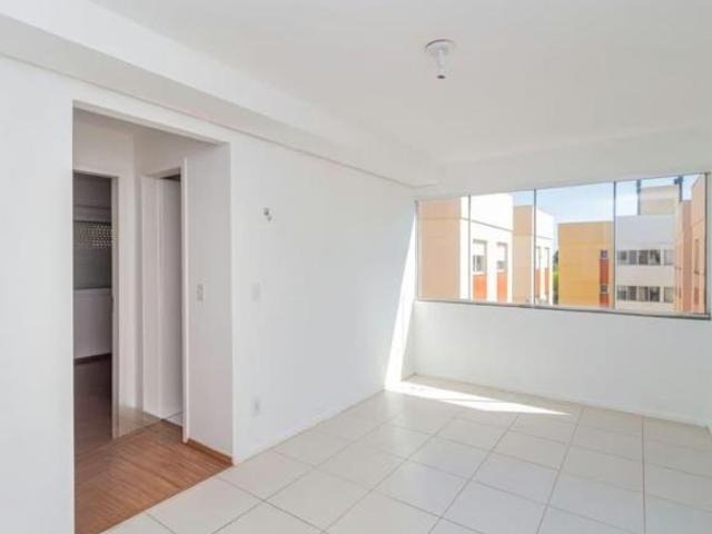 Apartamento de 2 dormitórios à venda em Hípica, Porto Alegre
