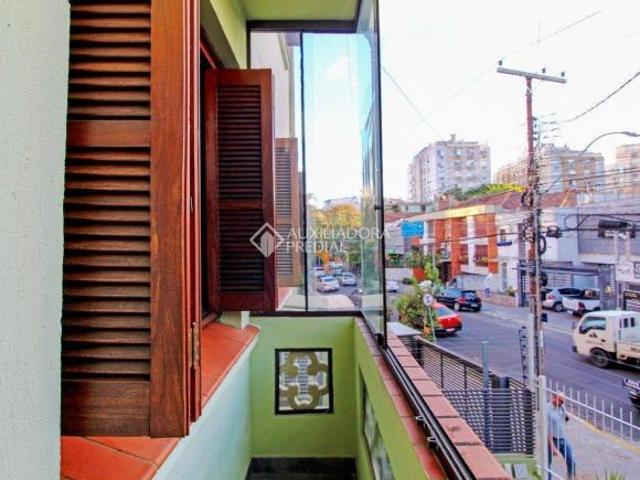 Apartamento de 2 dormitórios à venda em Rio Branco Porto Alegre