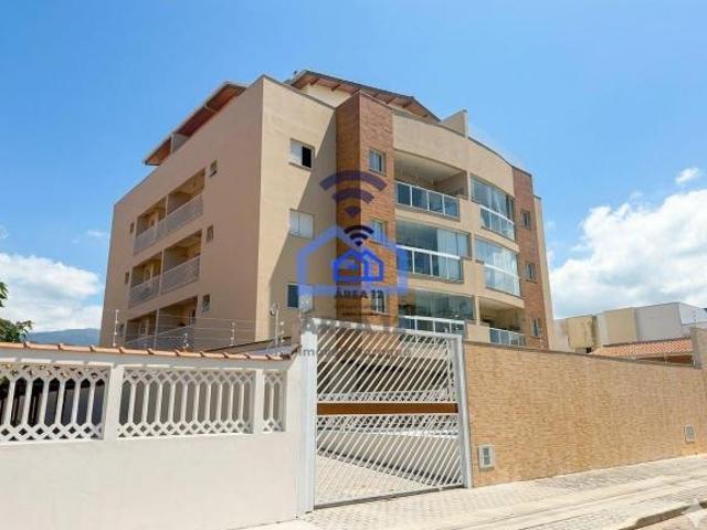 Apartamento de 2 dormitórios à venda no bairro do Indaiá, localizado a apenas 50m da Praia em Caragu