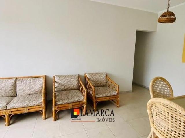 Apartamento de 2 dormitorios a venda no Guaruja
