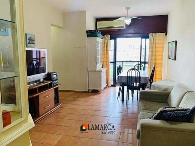 Apartamento de 2 dormitorios a venda no Guaruja