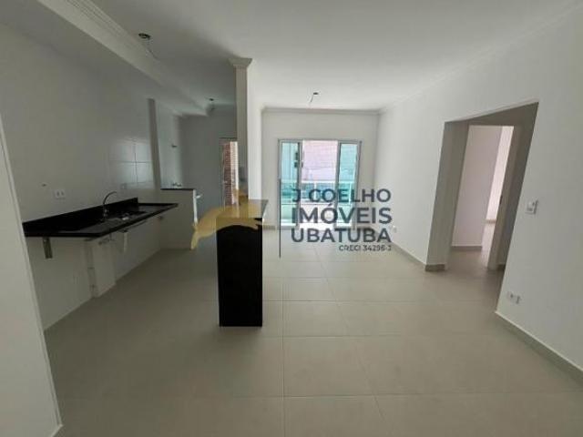 Apartamento de 2 dormitórios à venda na praia das Toninhas em Ubatuba SP