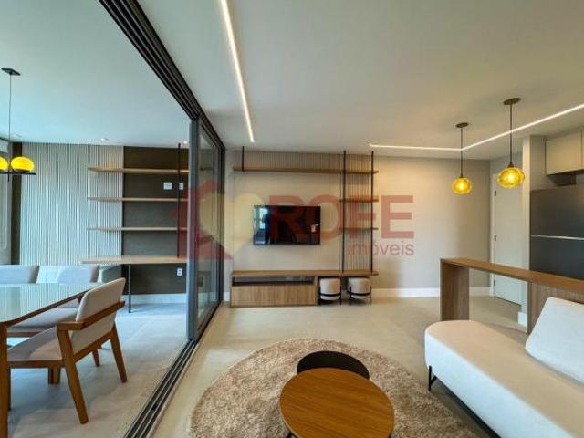 APARTAMENTO DE 2 DORMITORIOS Á VENDA SENDO 74M², E 1 VAGA DE GARAGEM