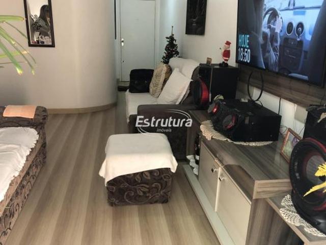 Apartamento de 2 dormitórios amplo próximo a UFN