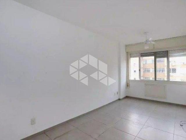 Apartamento de 2 dormitórios andar alto no bairro Ipanema