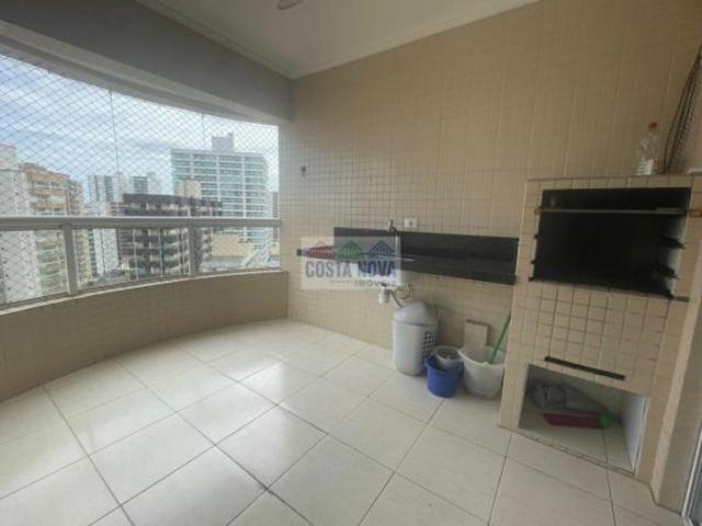 Apartamento de 2 dormitórios com 1 suíte com duas vagas de garagem