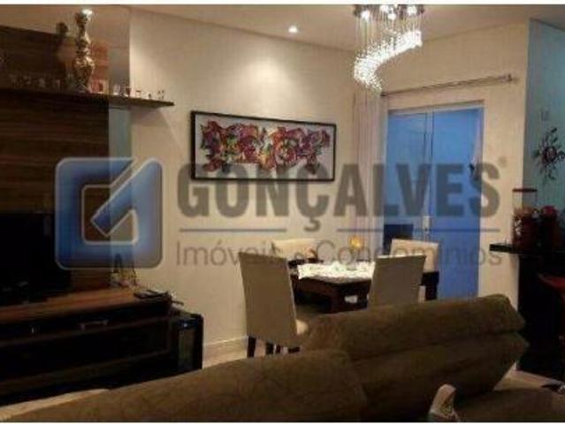 Apartamento de 2 Dormitórios com 1 Suíte, 2 Vagas – Vila Humaitá, Santo André