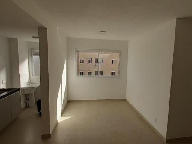 Apartamento de 2 dormitórios com 1 vaga de garagem e elevador em Canoas