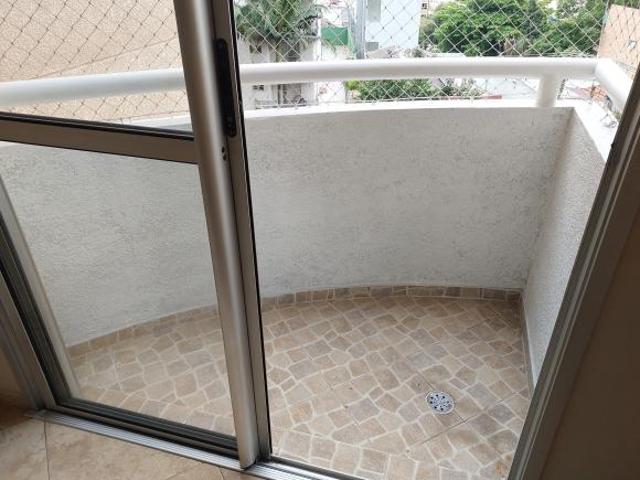 Apartamento de 2 dormitórios com 1 vaga de garagem no Centro de Osasco SP
