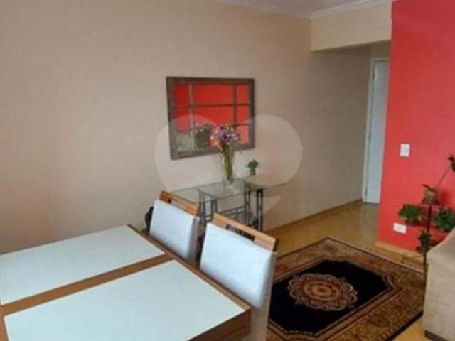 Apartamento de 2 dormitórios com 2 banheiros e 1 vaga na Júlio Buono