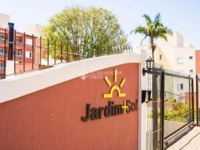 Apartamento de 2 dormitórios com vaga de garagem