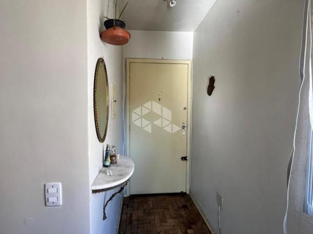 Apartamento de 2 dormitórios, com vaga escriturada no Jardim Botanico