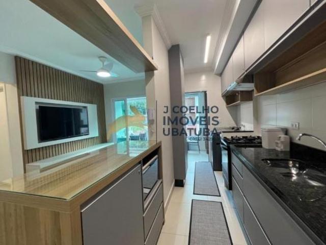 Apartamento de 2 dormitórios com varanda gourmet, à venda na praia das Toninhas em Ubatuba SP