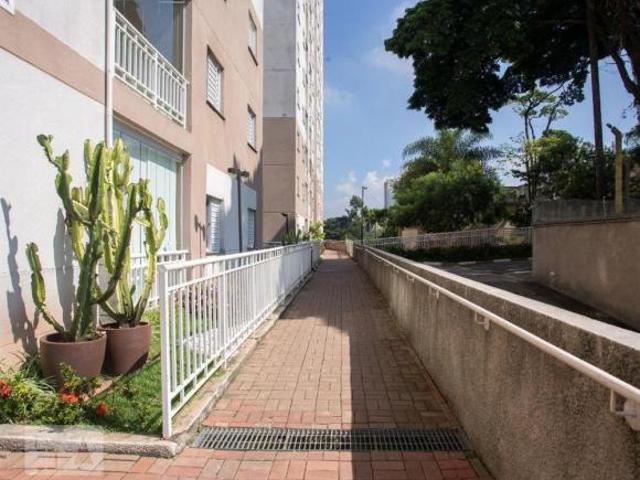 Apartamento de 2 dormitórios com varanda 1 vaga, condomínio com lazer piscina