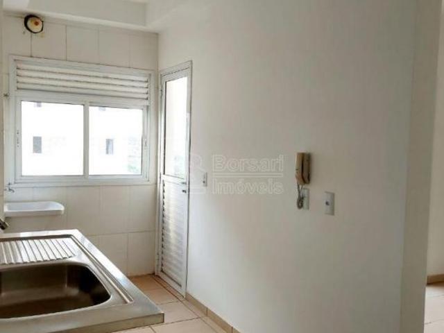 Apartamento de 2 dormitorios com area de lazer completa em Araraquara