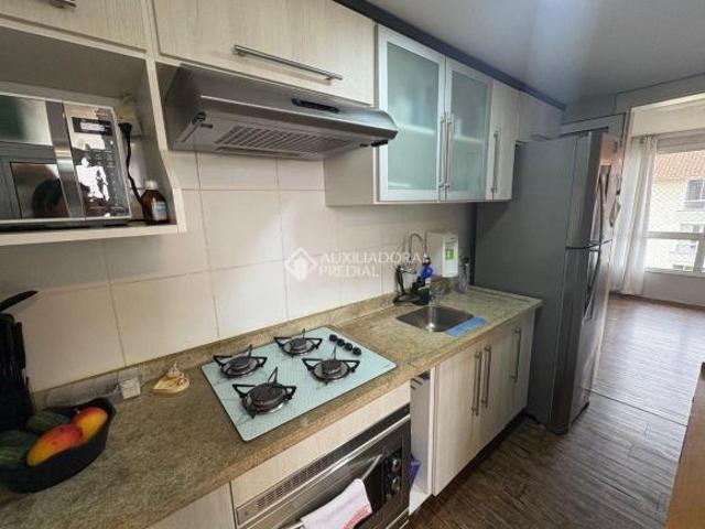 Apartamento de 2 dormitórios com Cozinha Planejada