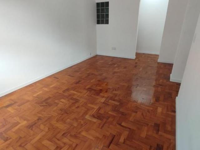 Apartamento de 2 dormitórios com dependência — 75 m² | Rua Riachuelo