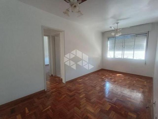 Apartamento de 2 dormitórios com dependência completa