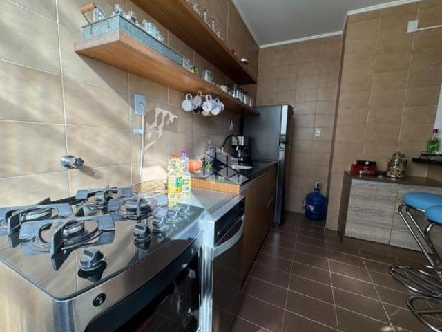 Apartamento de 2 dormitórios, com dependência de empregada no bairro Petrópolis Porto Alegre/RS